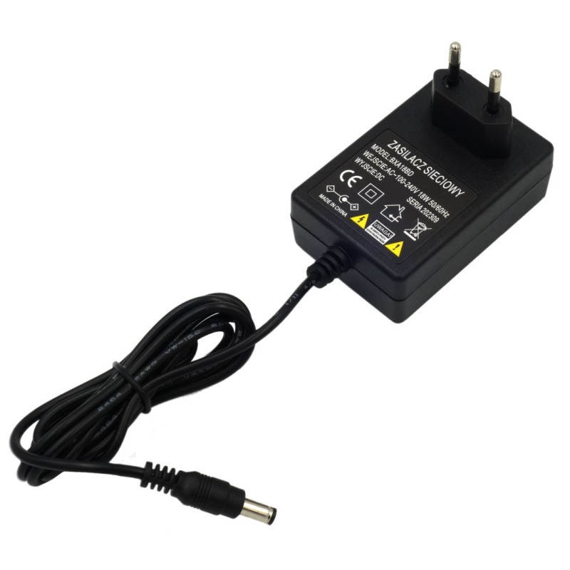 Zasilacz ZI 9V/2A Wtyk 2,1/5,5 Wtyczkowy, impulsowy DC-Zasilacze i Transformatory